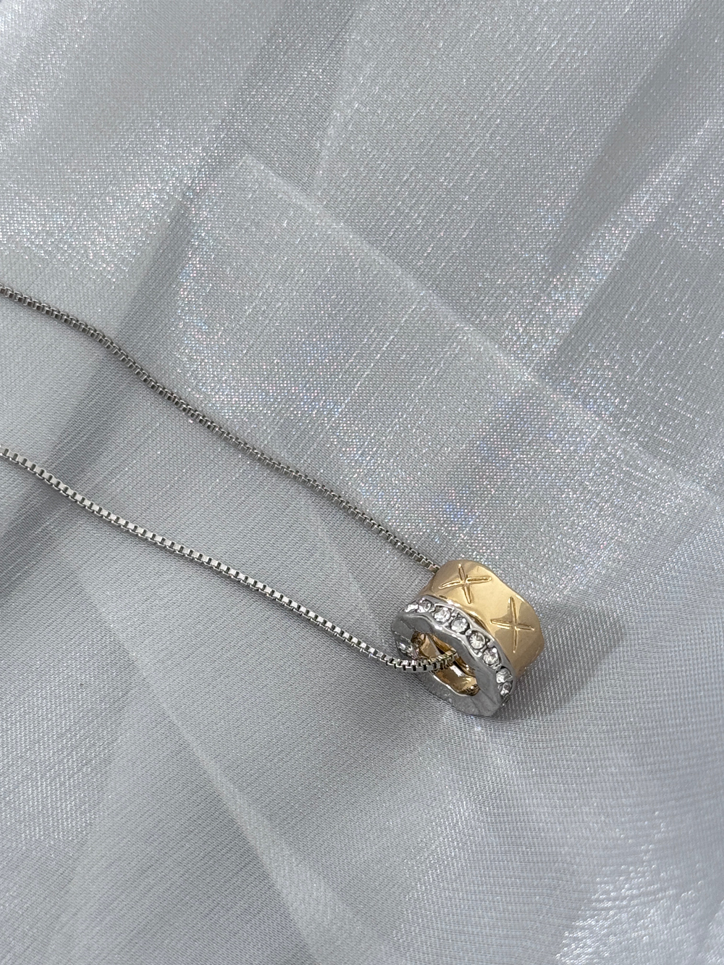 Riley Dual Ring Necklace 💍 – Floresta HK